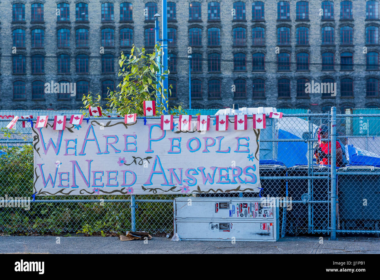 Homelessness canada hi-res stock photography and images - Alamy
