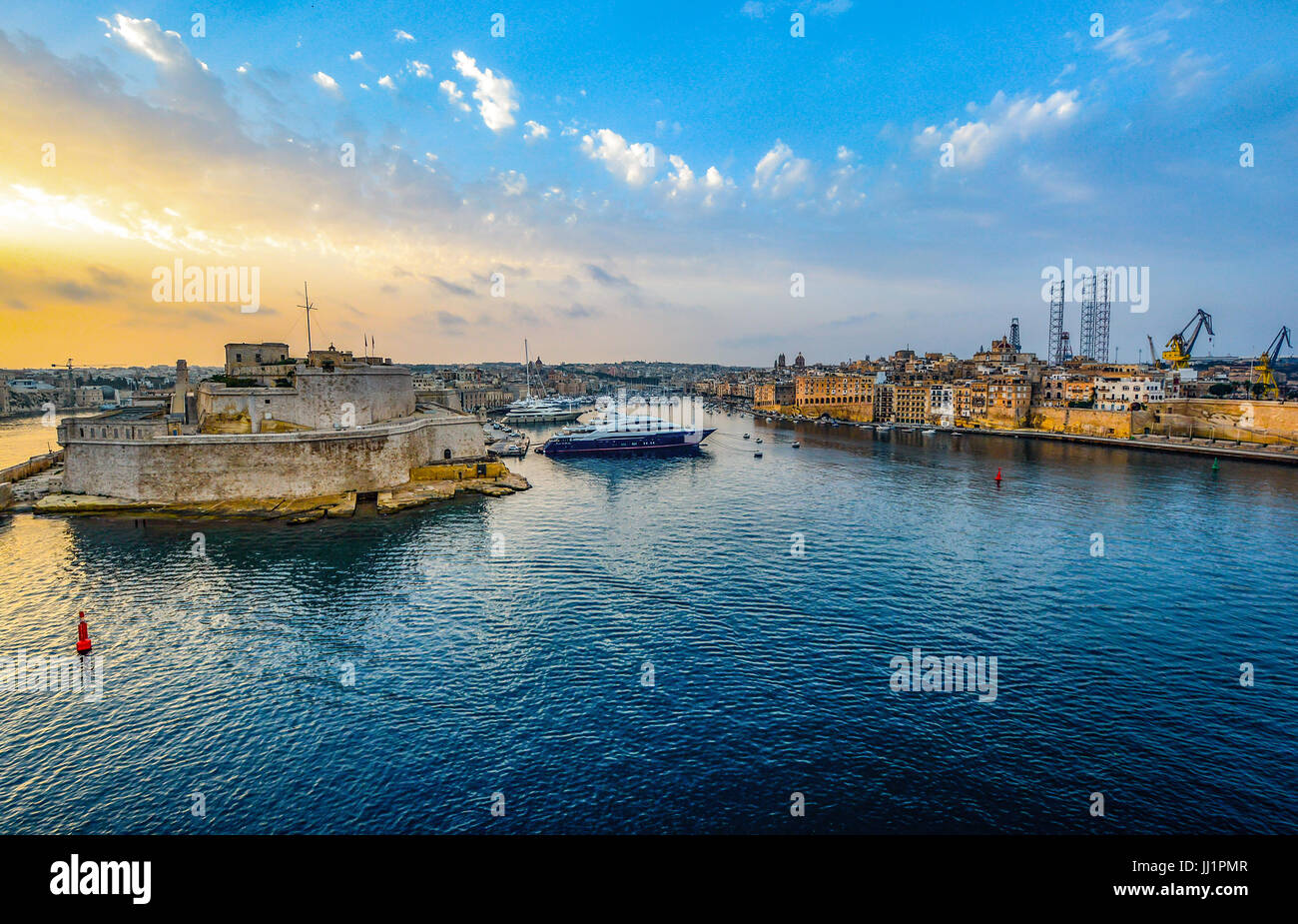 Malta port hi-res stock photography and images - Alamy