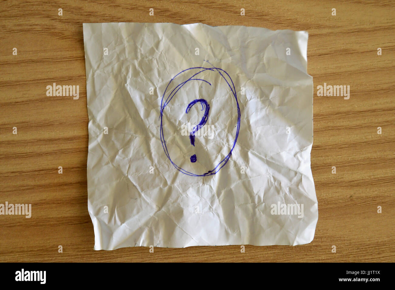 Question mark wood hi-res stock photography and images - Alamy