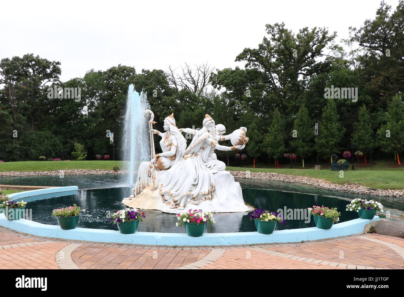 BAPS Shri Swaminarayan Mandir, Chicago Stock Photo - Alamy
