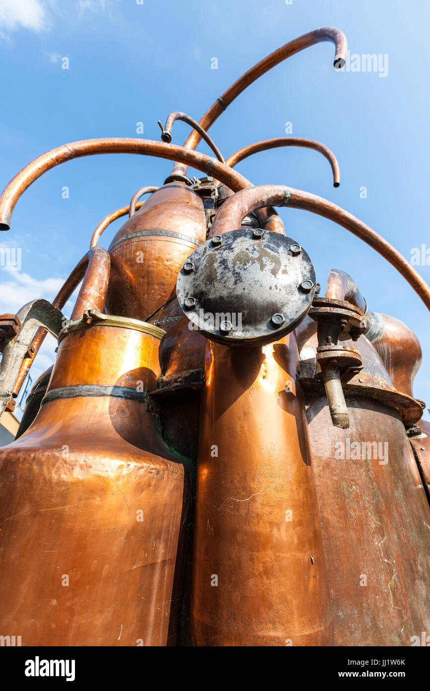 Perfume making hi-res stock photography and images - Alamy