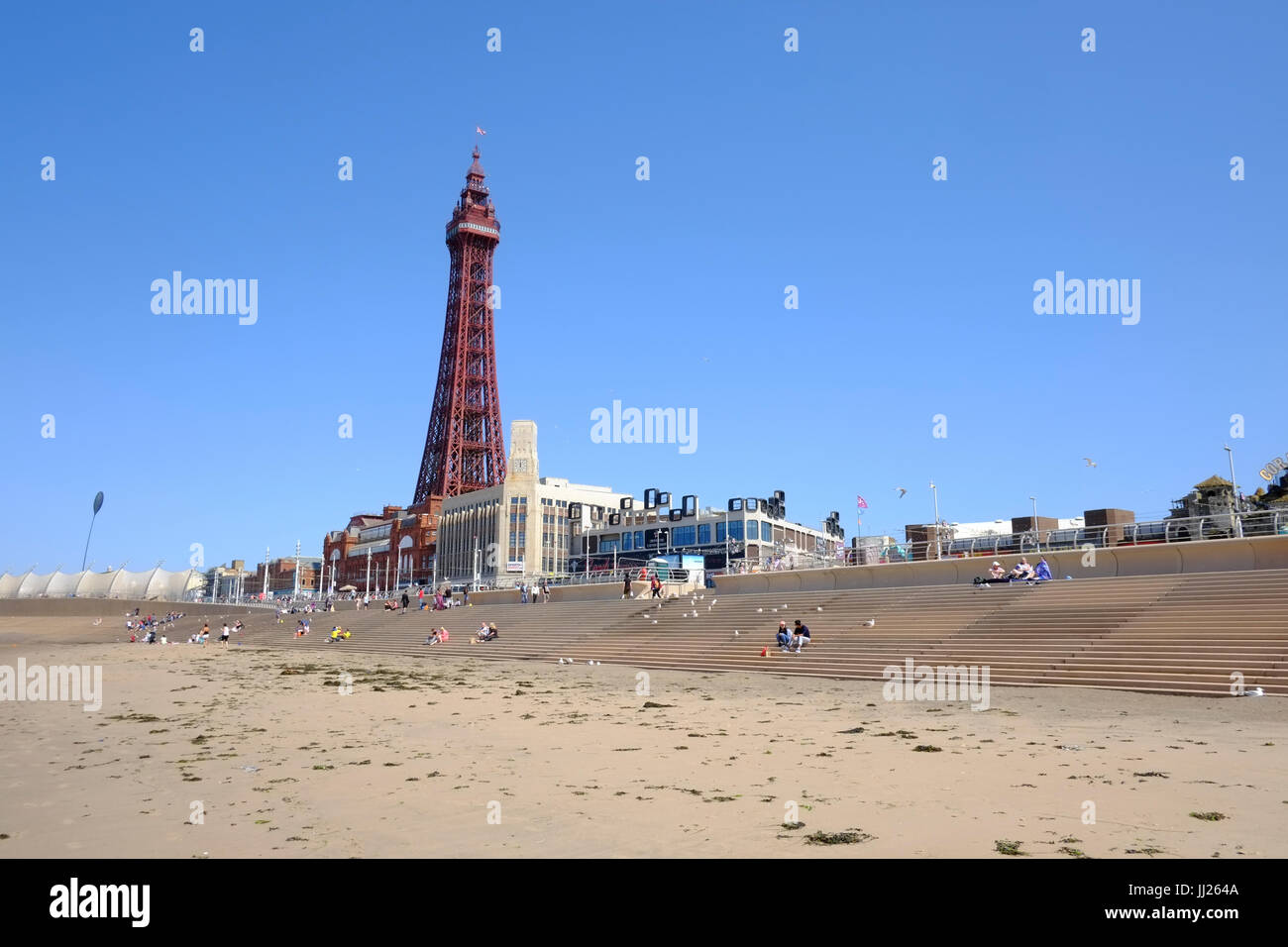 Blackpool Tower and beach Stock Photo - Alamy