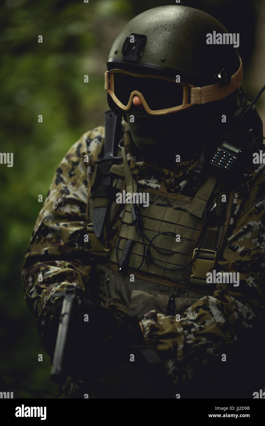 Strikeball player e with submachine gun in reconnaissance Stock Photo ...