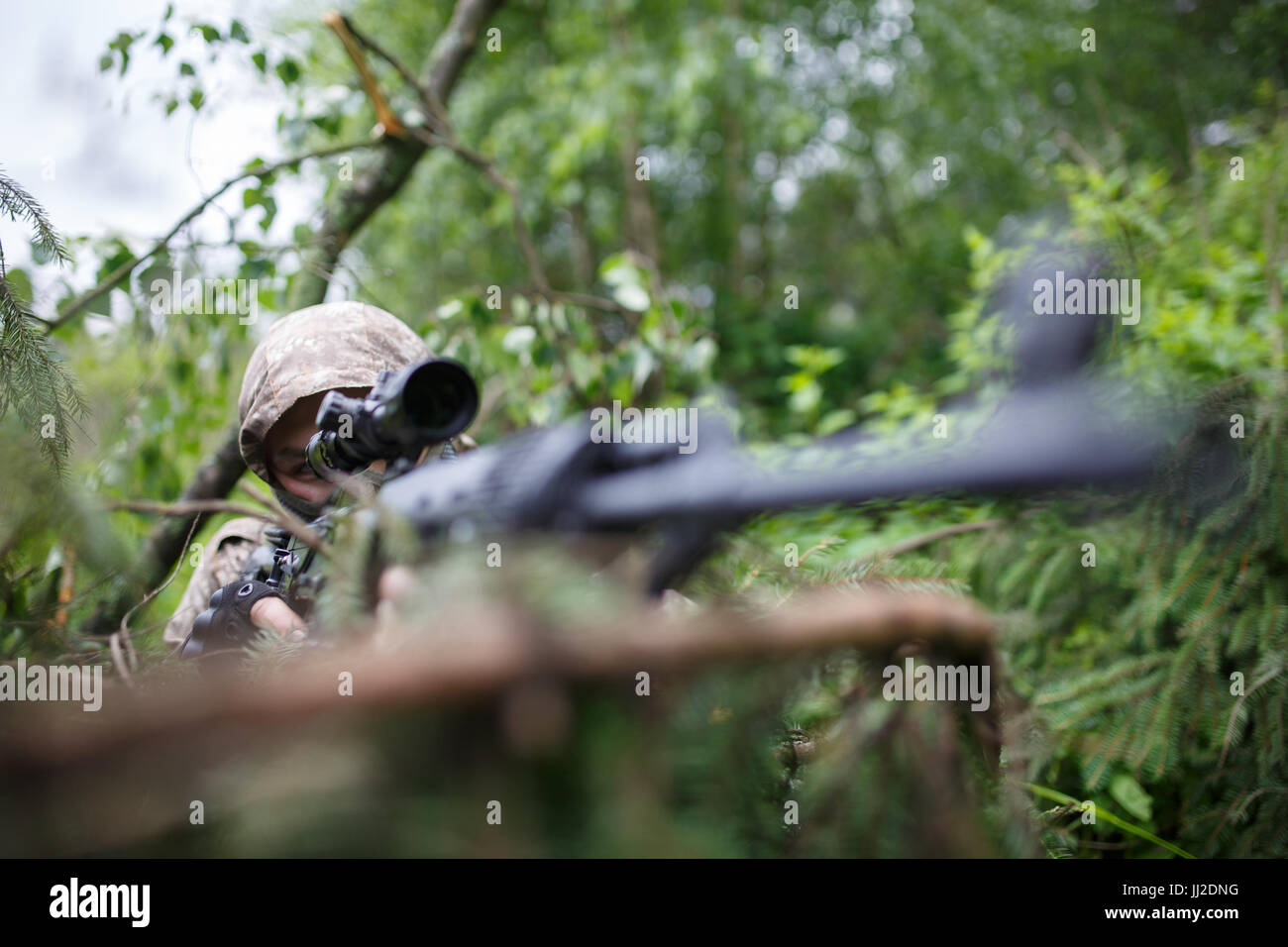 Photo of one airsoft players Stock Photo - Alamy