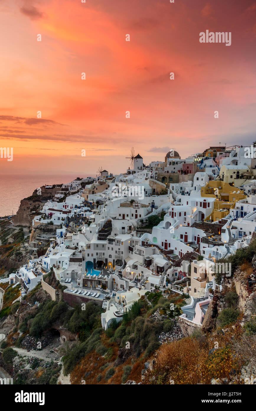 Santorini greece sunset hi-res stock photography and images - Alamy