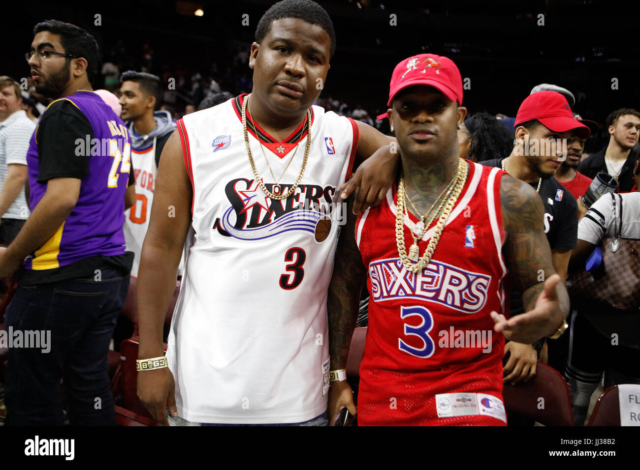 16 17 hi-res stock photography and images - Alamy