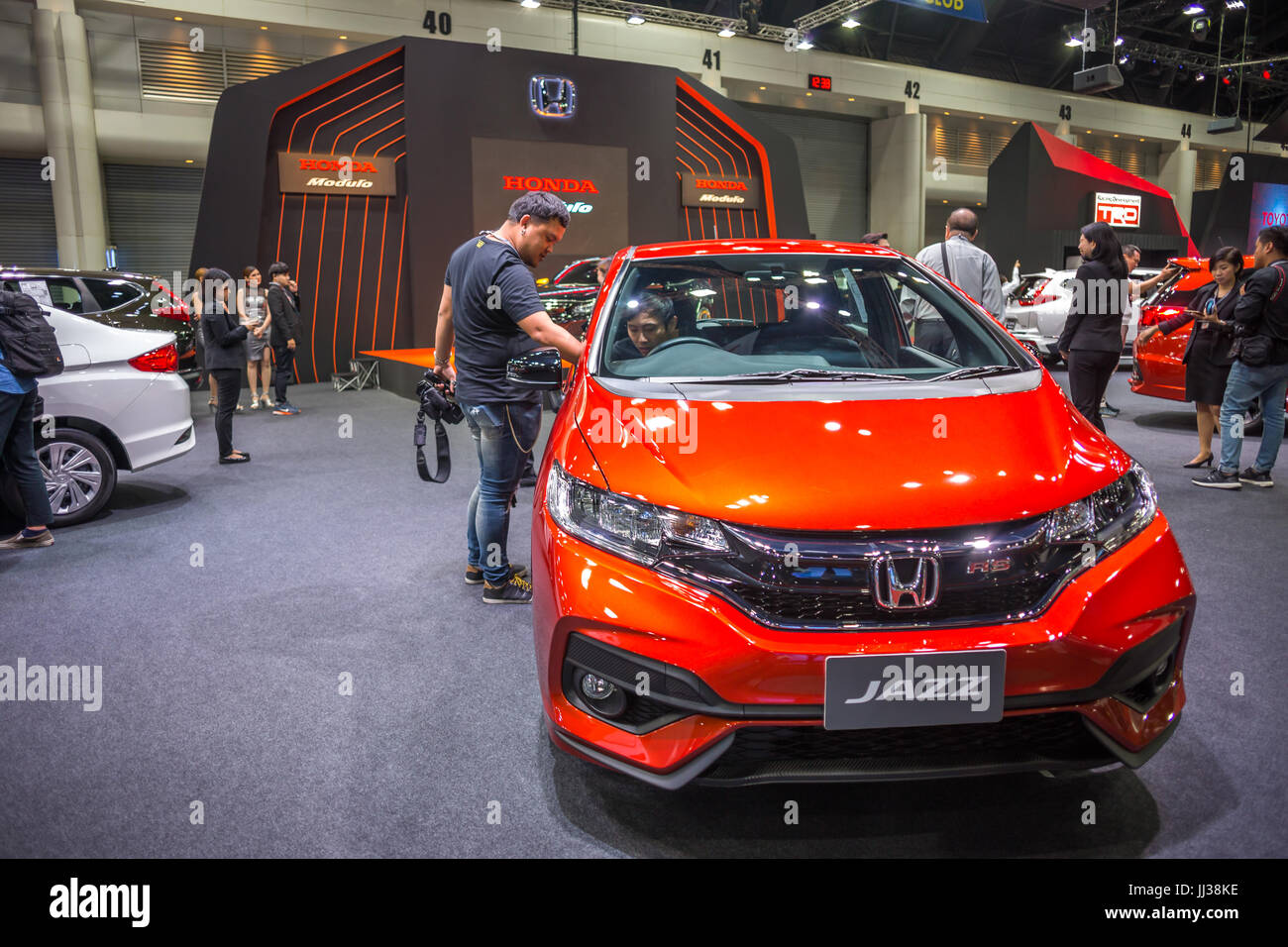 BANGKOK - JULY 5 : Modified car show show at Bangkok International Auto ...