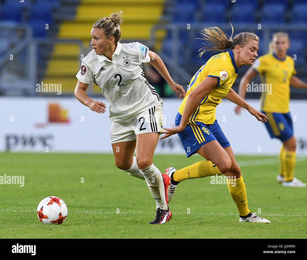 Germany's Josephine Henning (l) and Sweden'S Fridolina Rolfie in action ...