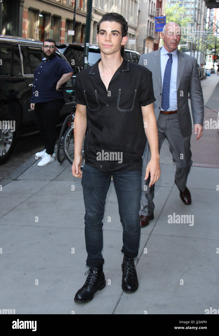 Cameron boyce descendants hi-res stock photography and images - Alamy