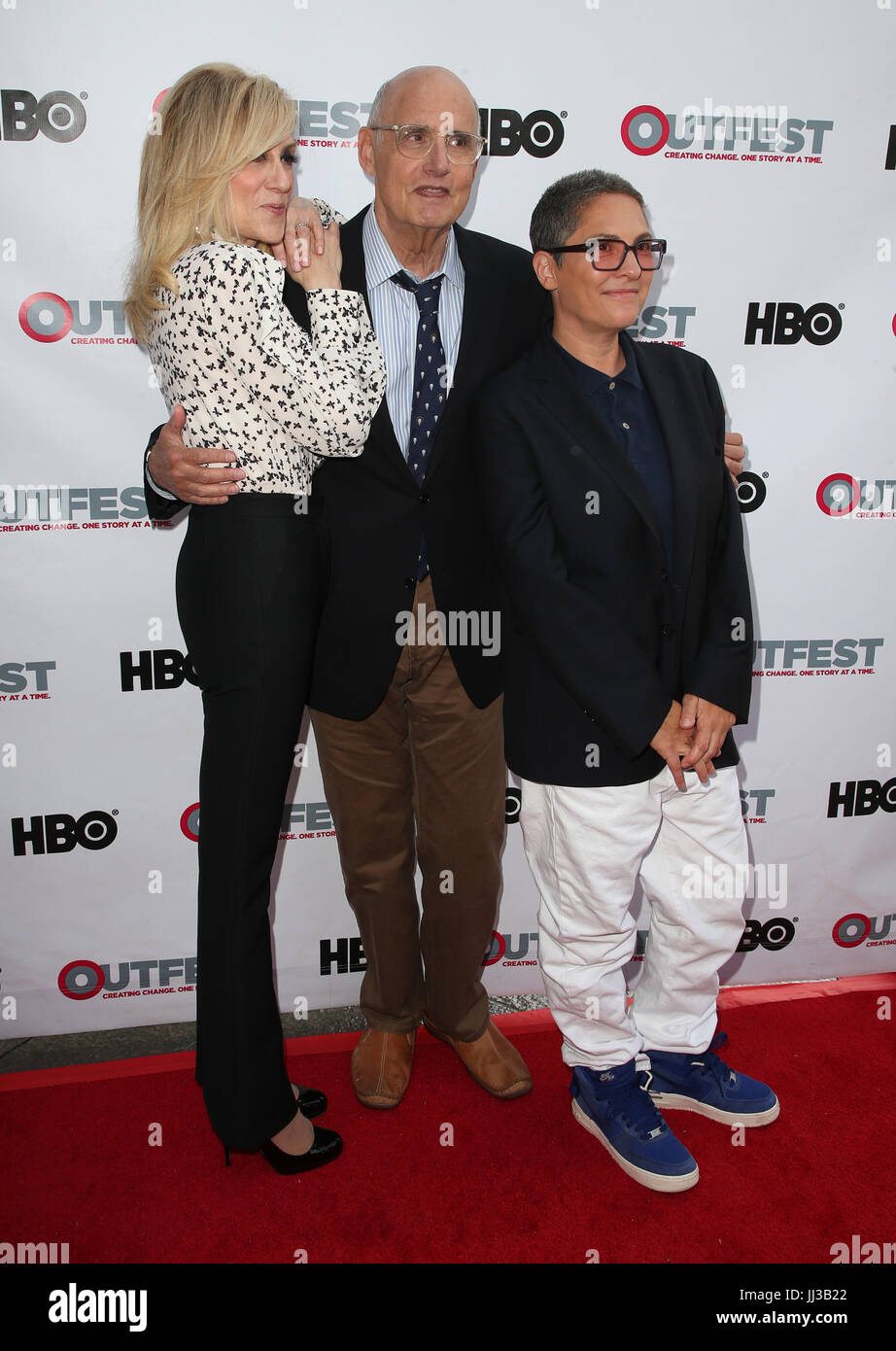 Jill soloway judith light hi-res stock photography and images - Alamy