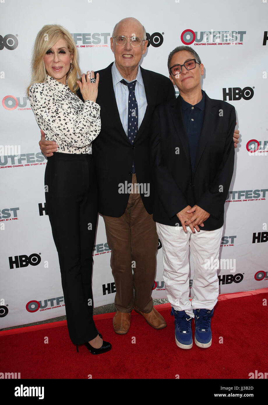 Jill soloway judith light hi-res stock photography and images - Alamy