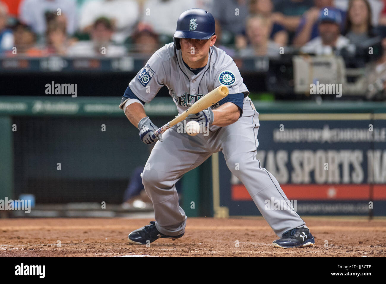 Houston, TX, USA. 17th July, 2017. Seattle Mariners third baseman Kyle ...