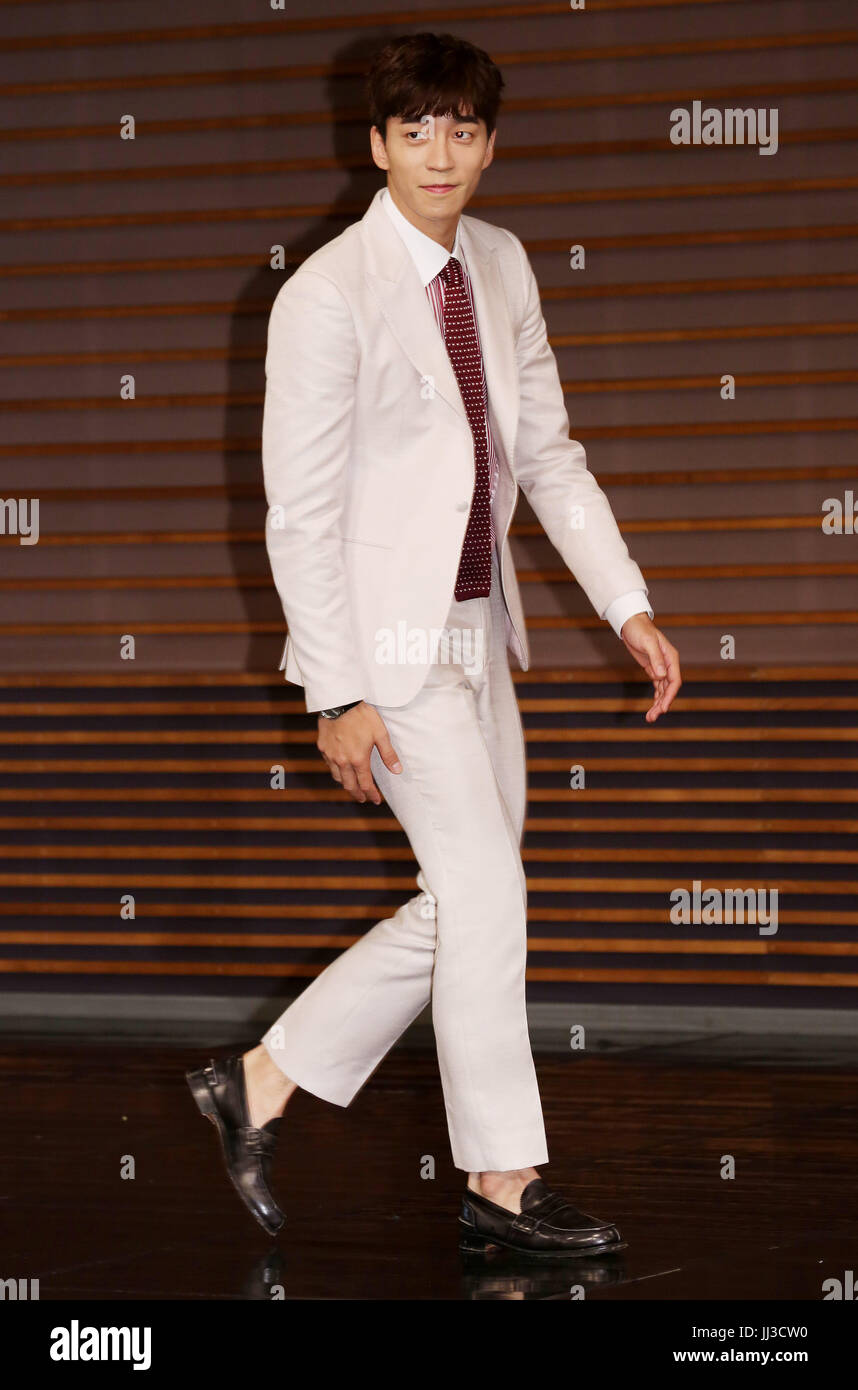 S. Korean actor Shin Sung-rok South Korean actor Shin Sung-rok, who ...