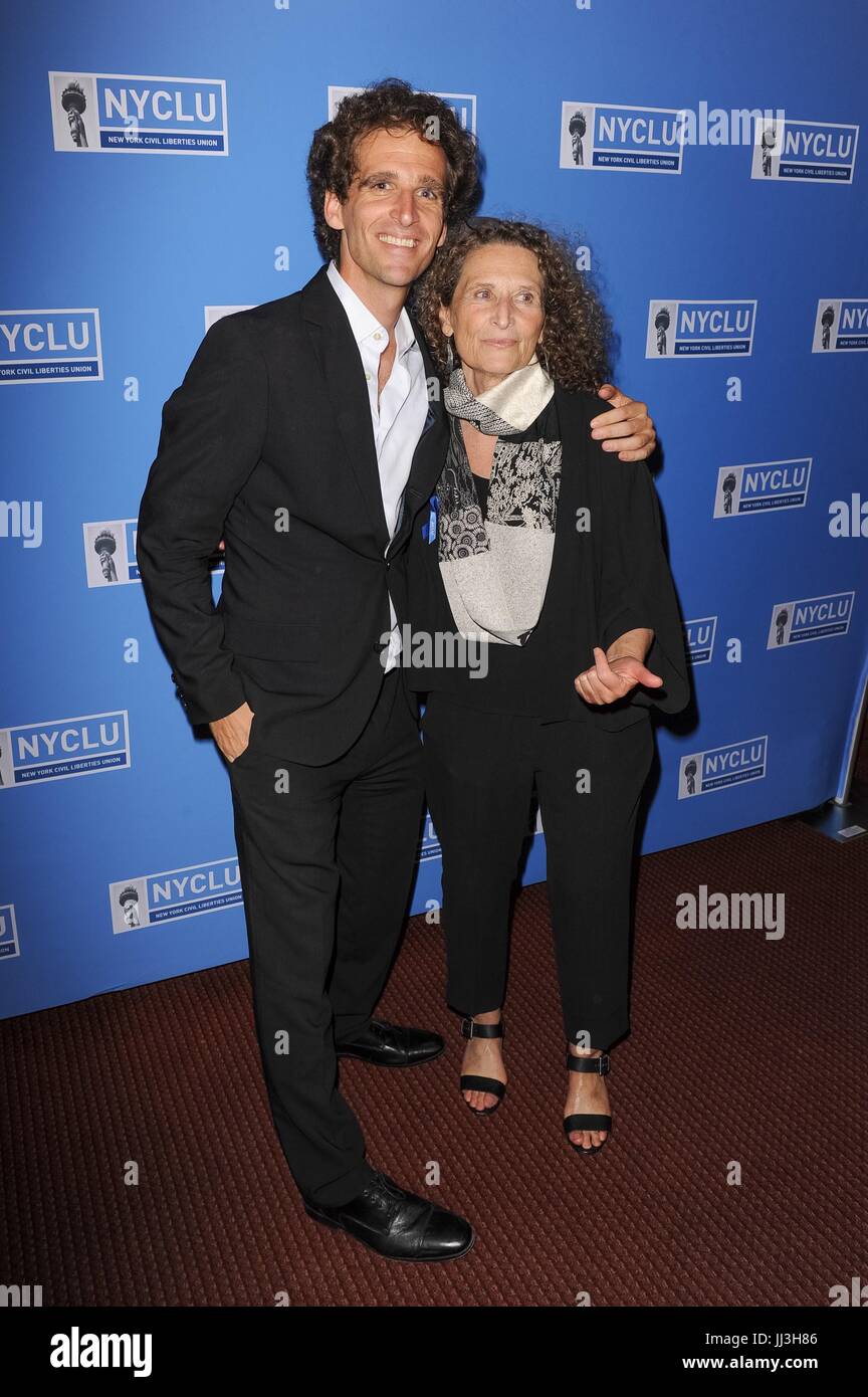 Gui stampur hi-res stock photography and images - Alamy