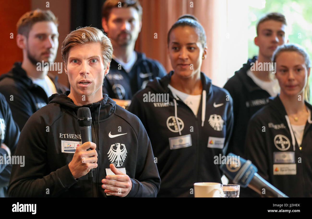 Leipzig, Germany. 18th July, 2017. German fencer Peter Joppich, four ...
