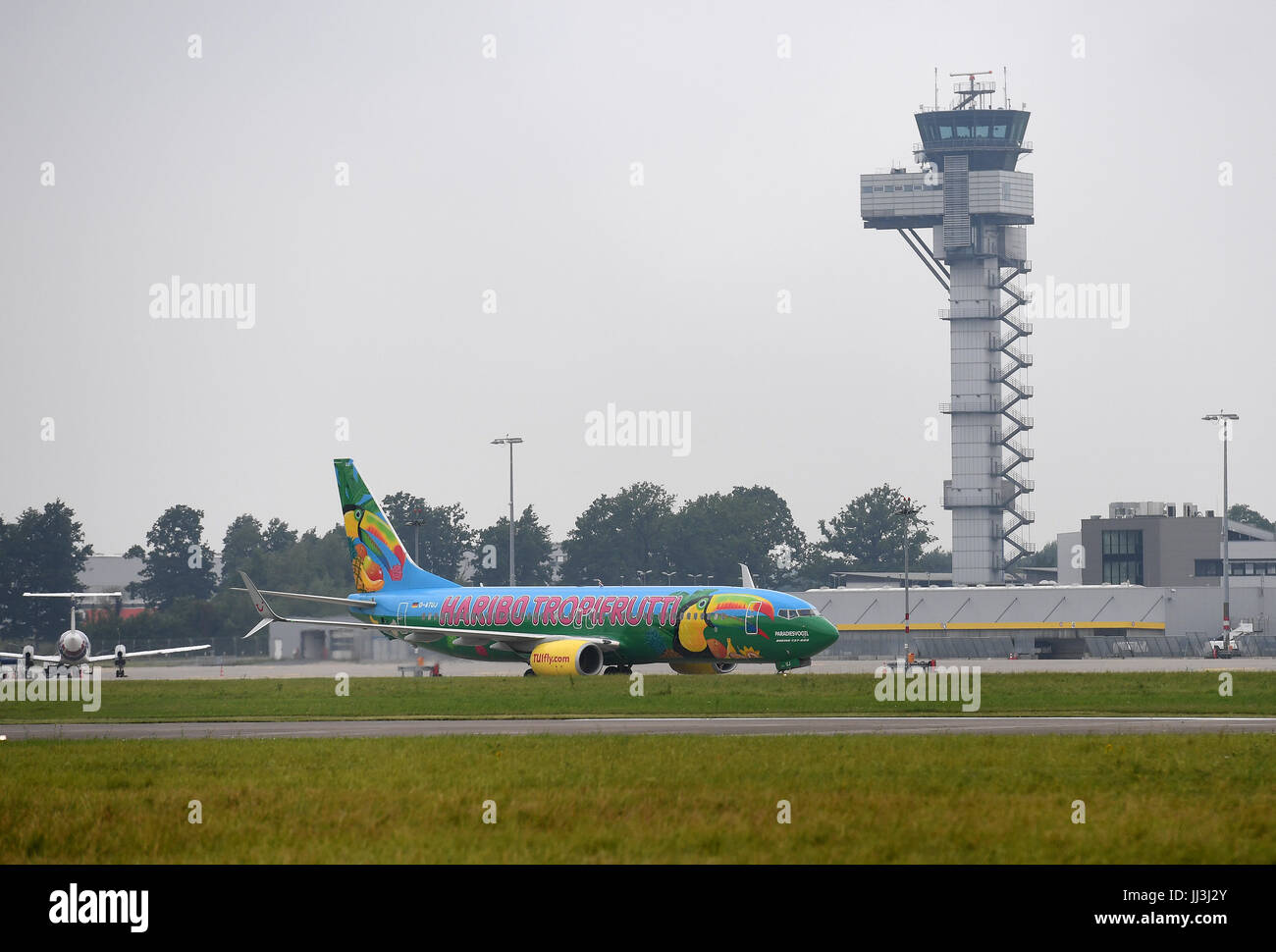 Hanover, Germany. 30th June, 2017. A TUIfly Boeing 737-800 decorated by ...