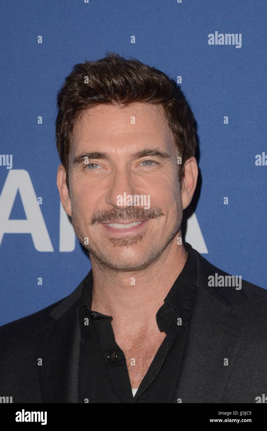 HOLLYWOOD, CA: Credit: David Edwards/MediaPunch Stock Photo - Alamy