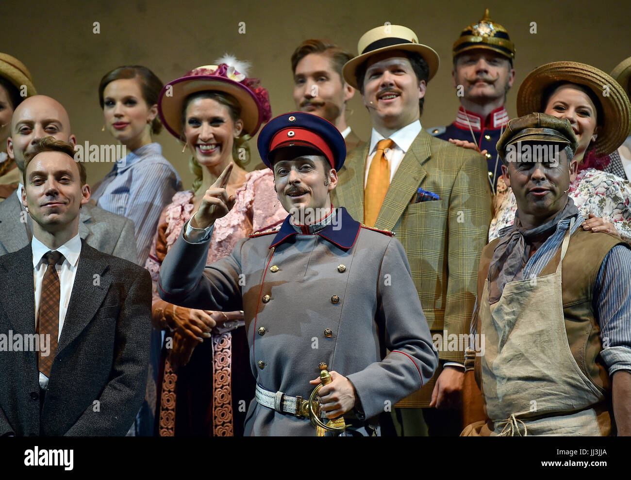 Nowka hi-res stock photography and images - Alamy