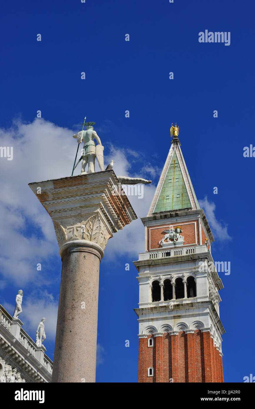 Column tower hi-res stock photography and images - Alamy