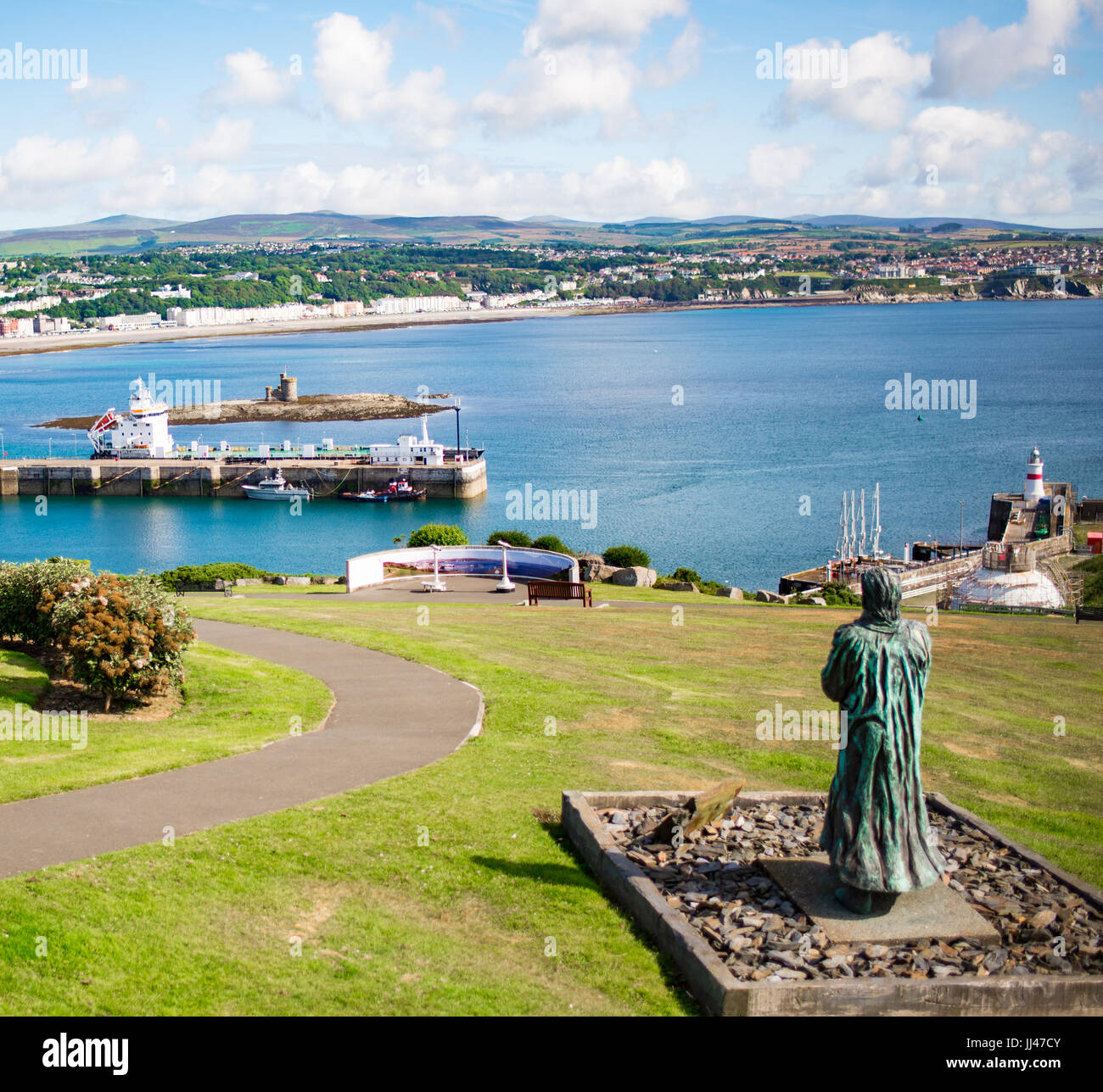 Douglas isle of man harbour hi-res stock photography and images - Alamy