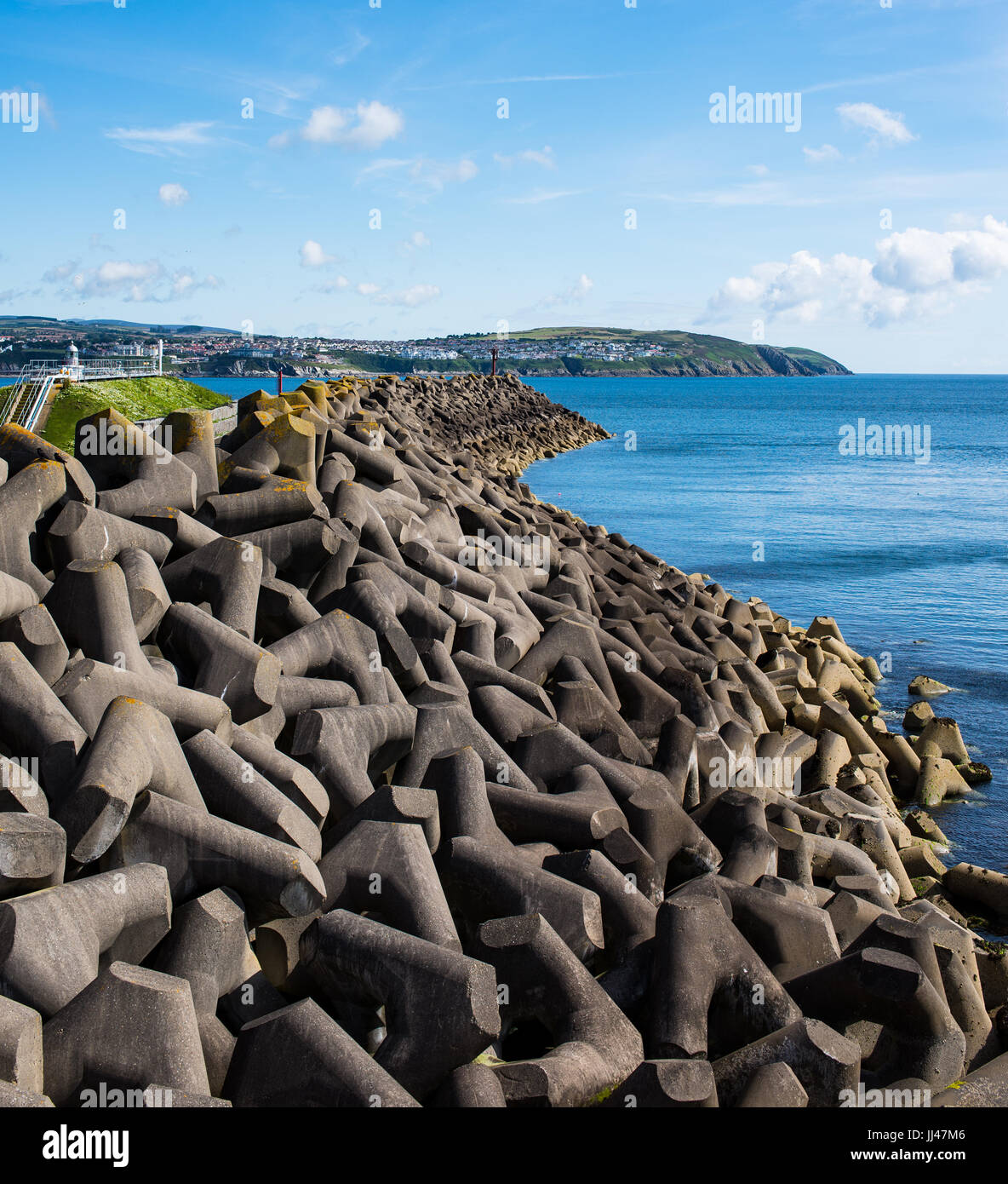 Interlocking concrete blocks hi-res stock photography and images - Alamy