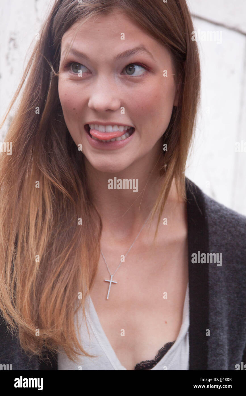 Karlie Kloss portrait Stock Photo - Alamy
