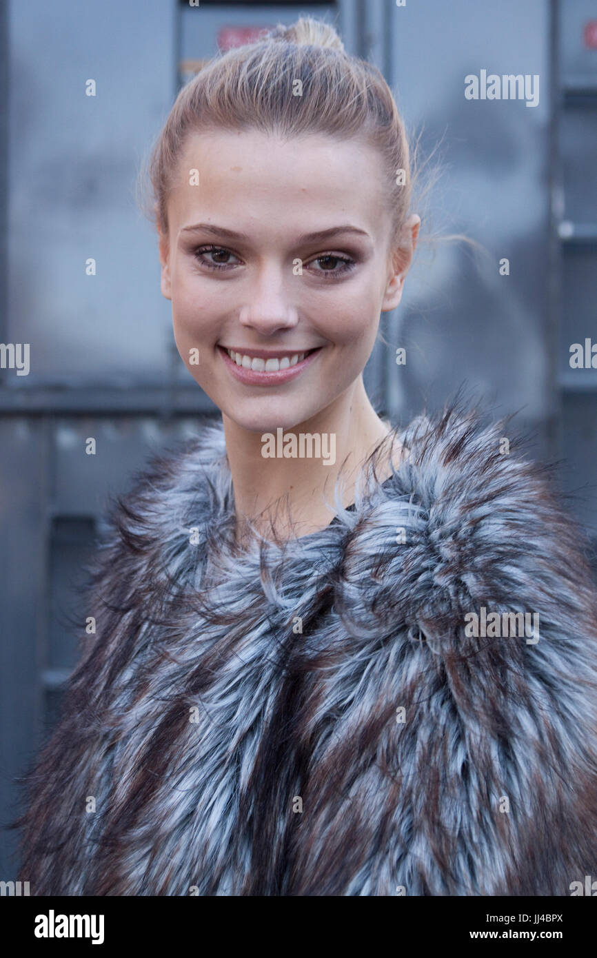 No Makeup beauty portrait of Fashion model Martha Streck during New ...