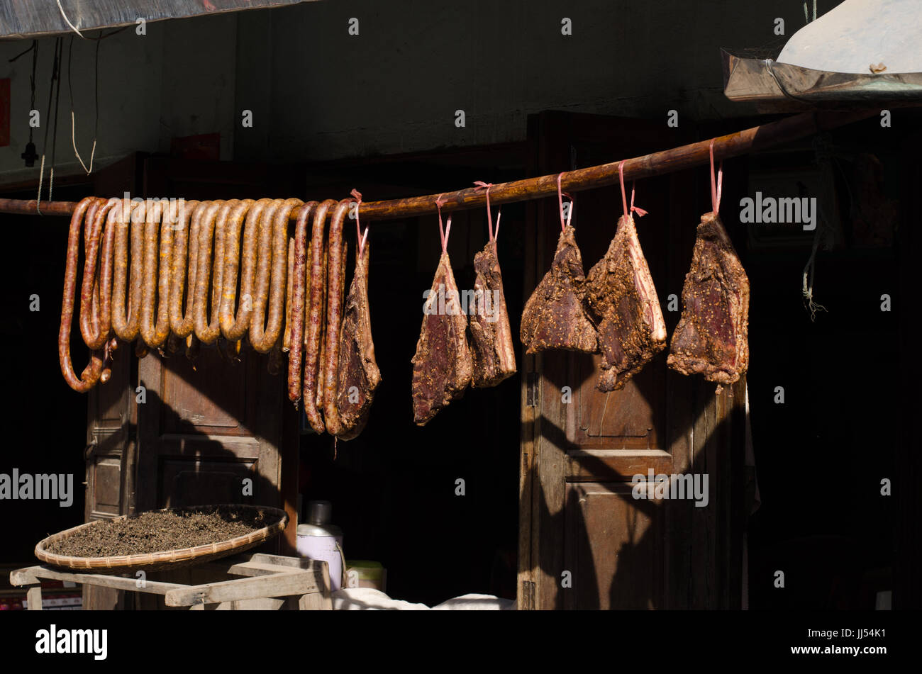 Phongsali trekking hi-res stock photography and images - Alamy