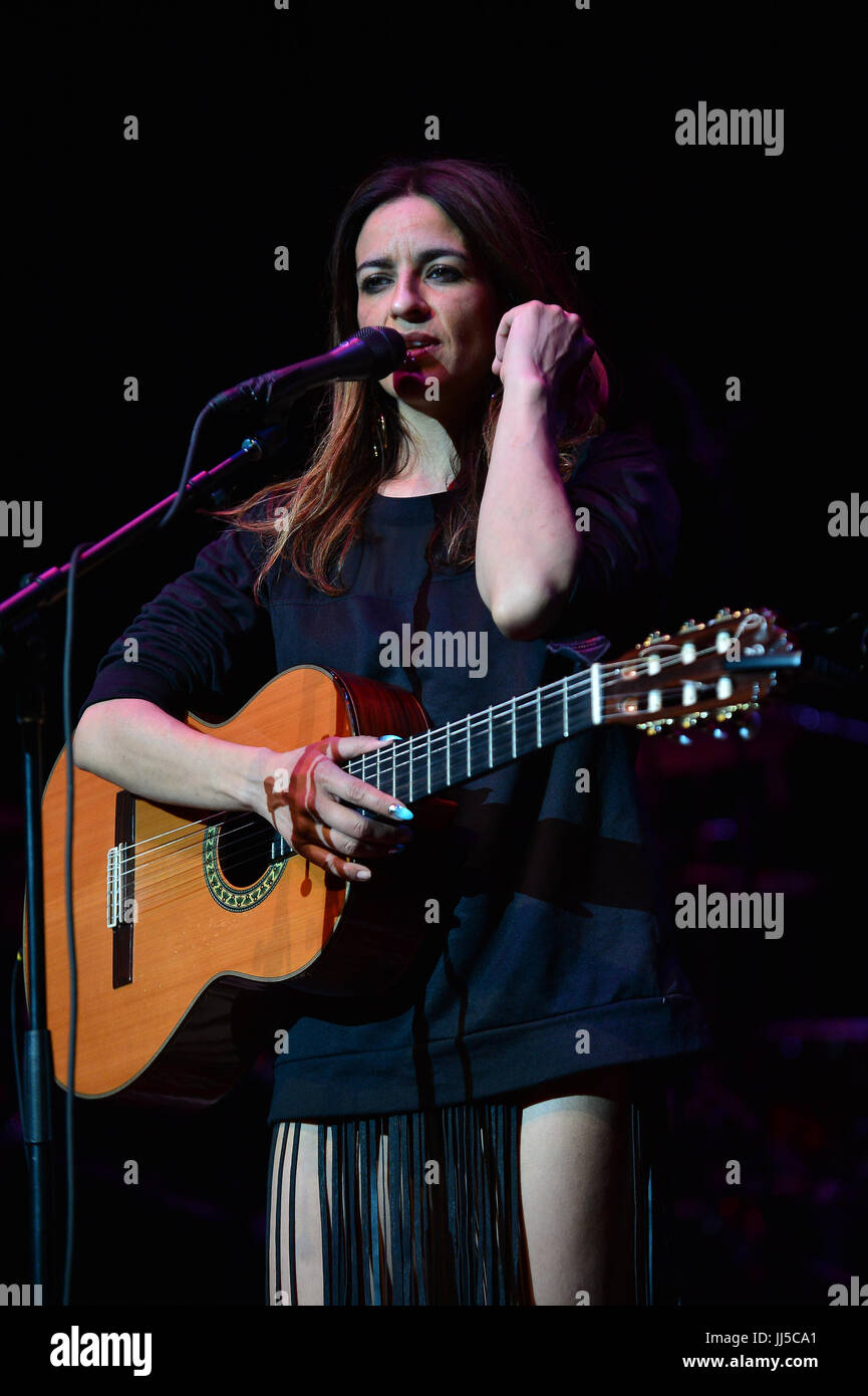 Bebe performing at Fillmore Miami Beach at the Jackie Gleason Theater ...