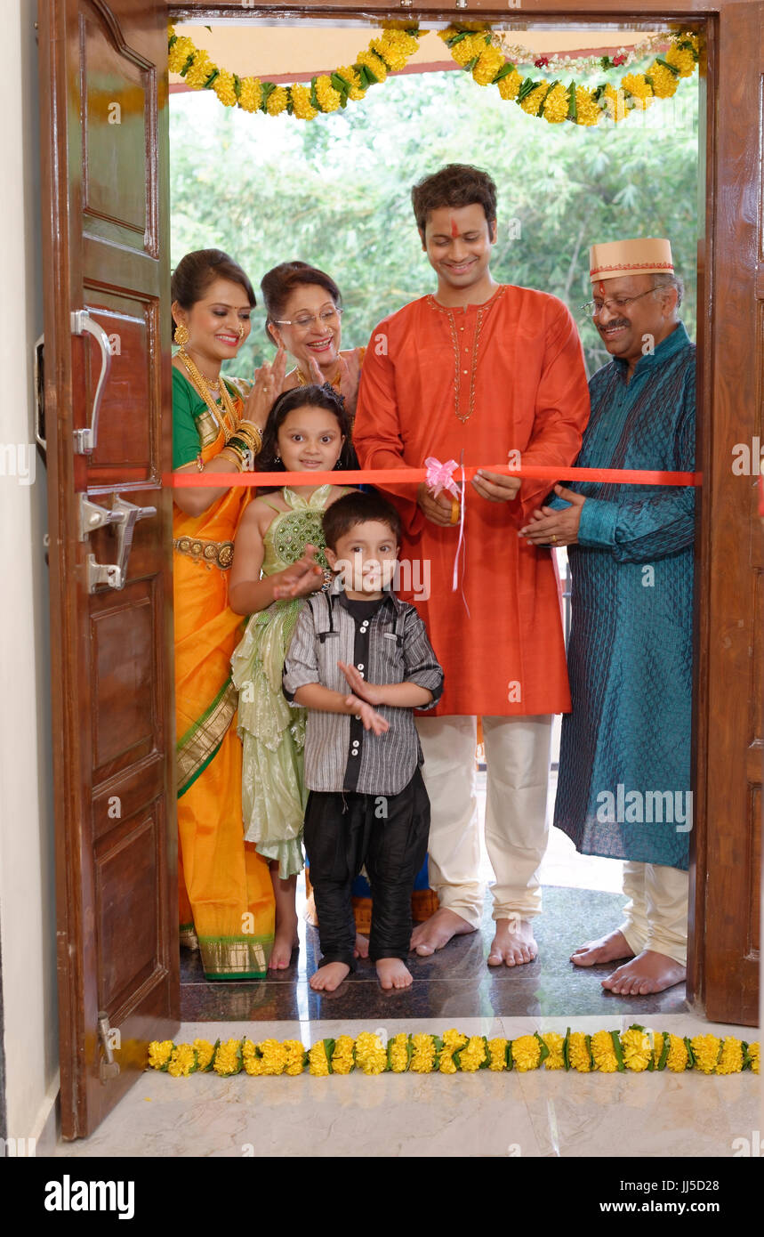 Gruha pravesh hi-res stock photography and images - Alamy