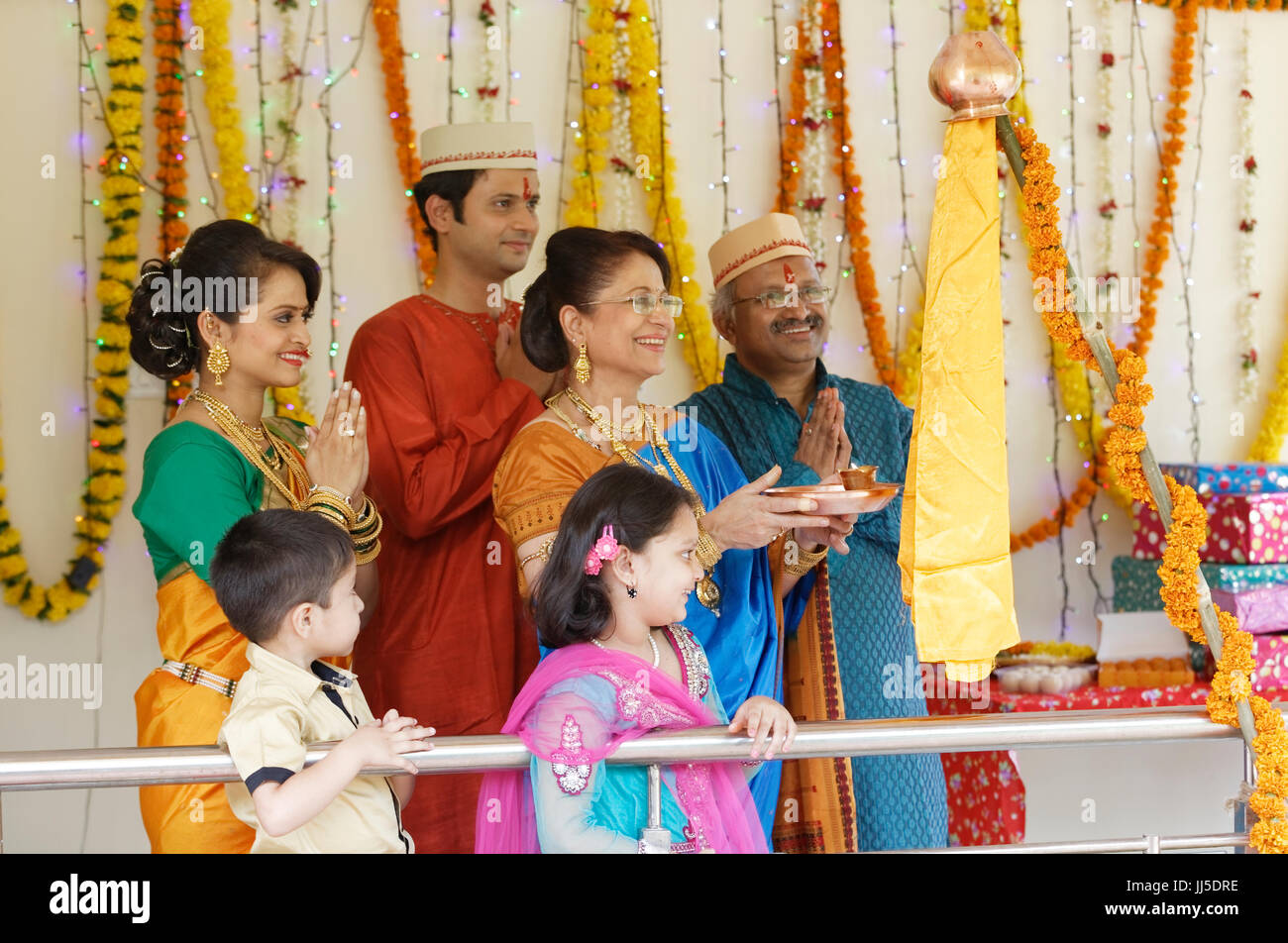 South indian family pooja hi-res stock photography and images - Alamy