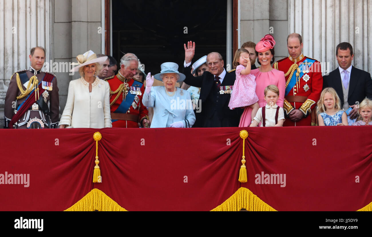 Queen elizabeth prince edward 2017 hi-res stock photography and images ...