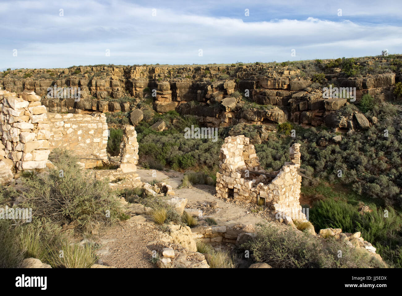 Canyon Diablo running through Two Guns Arizona Stock Photo - Alamy