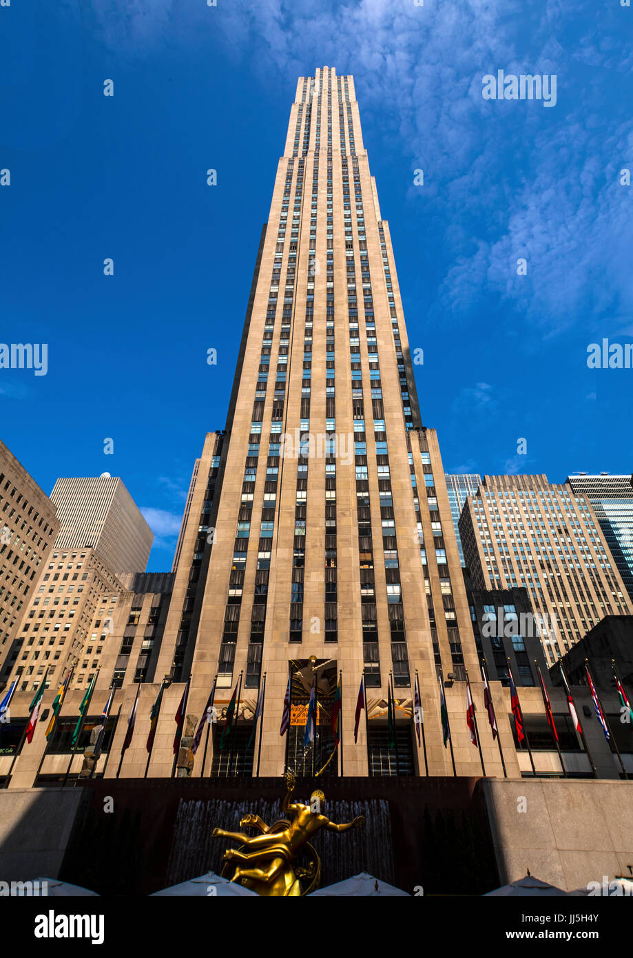 New york city rockefeller center statue prometheus hi-res stock ...