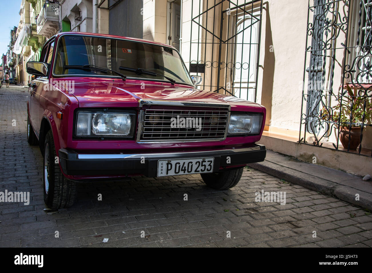 Russian classic cars hi-res stock photography and images - Alamy
