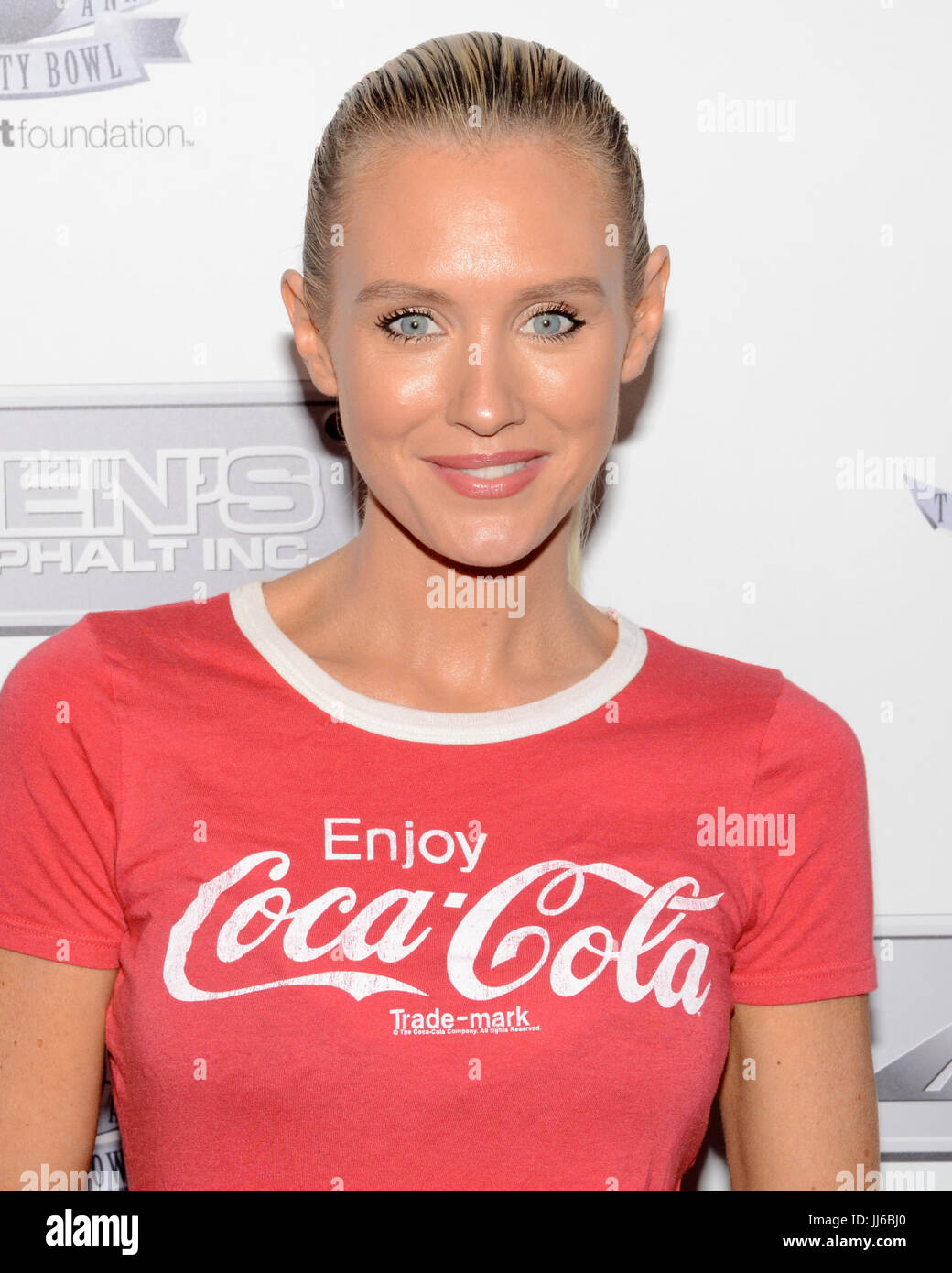 Nicky whelan hi-res stock photography and images - Alamy