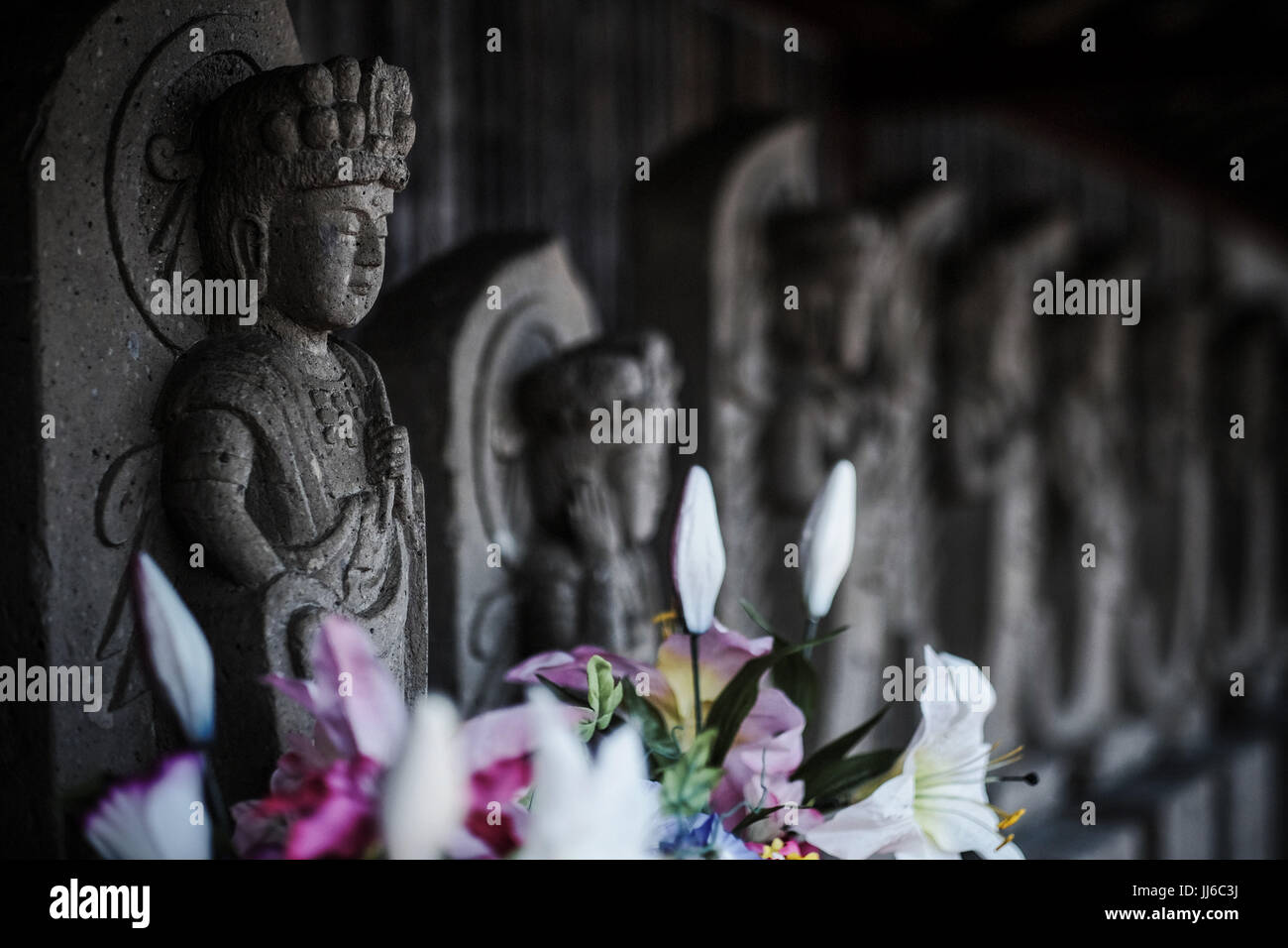 Jizo (Buddhist Statue Stock Photo - Alamy