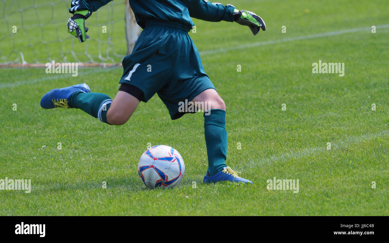Goal Kick Stock Photos & Goal Kick Stock Images - Alamy