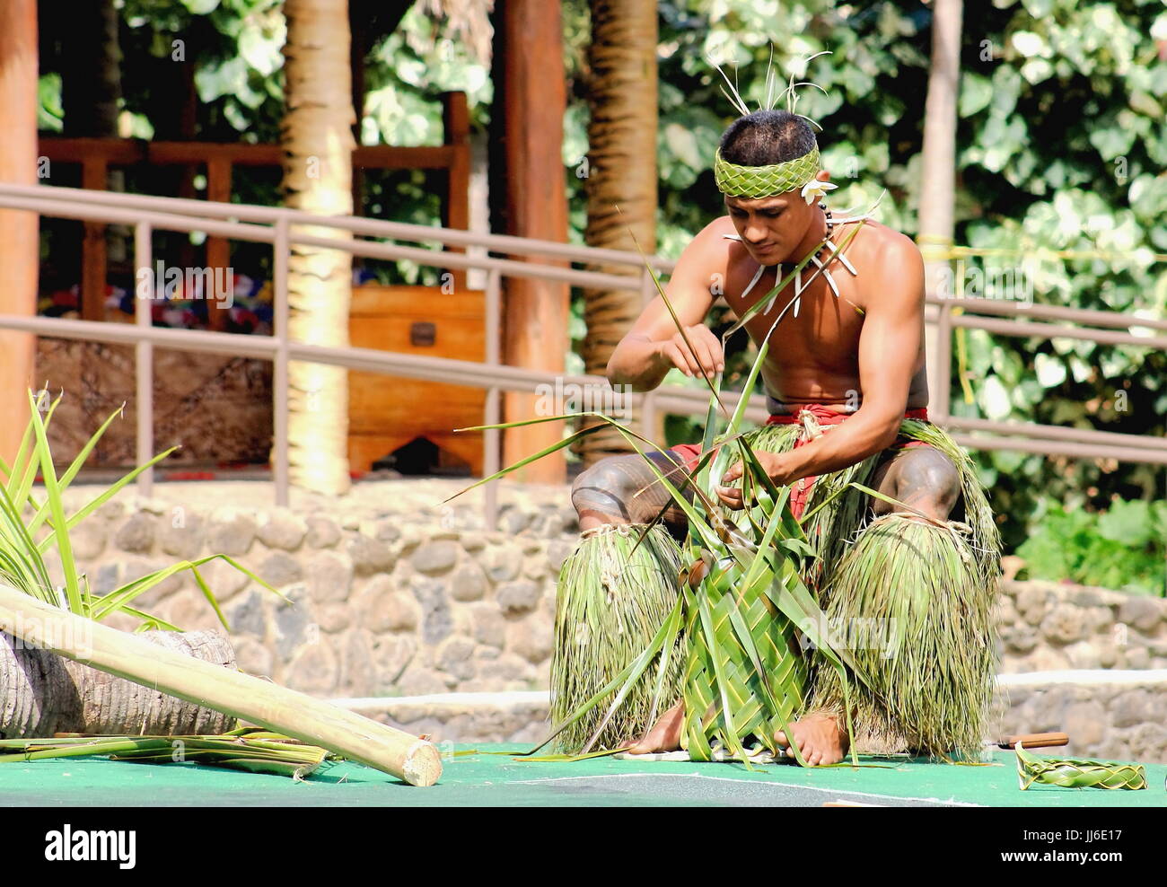 Samoan Man High Resolution Stock Photography and Images - Alamy