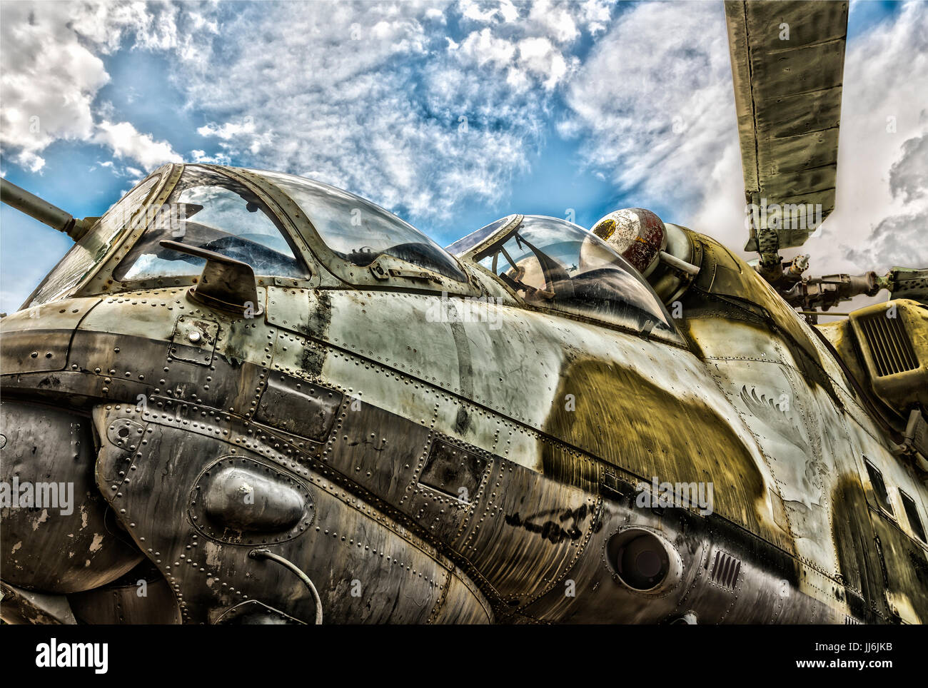 Russian helicopter mil mi 24 hind hi-res stock photography and images ...