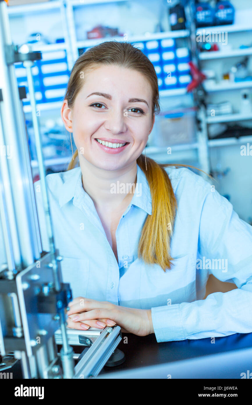 Young woman worked with 3d printer Stock Photo - Alamy