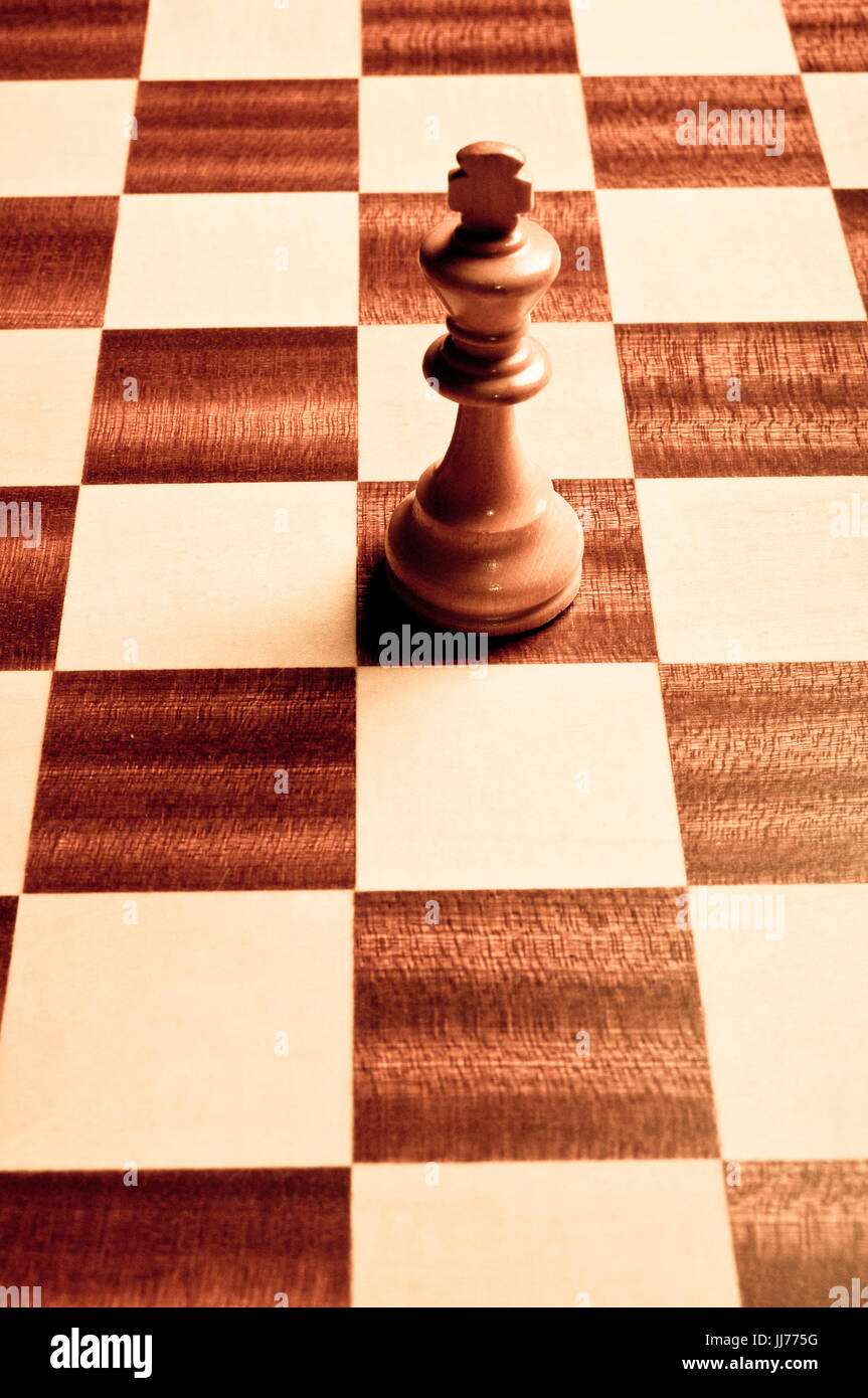chess king on the chessboard Stock Photo - Alamy