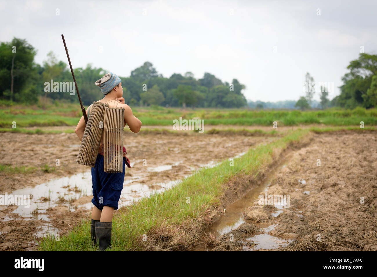 Farmer with shotgun hi-res stock photography and images - Alamy