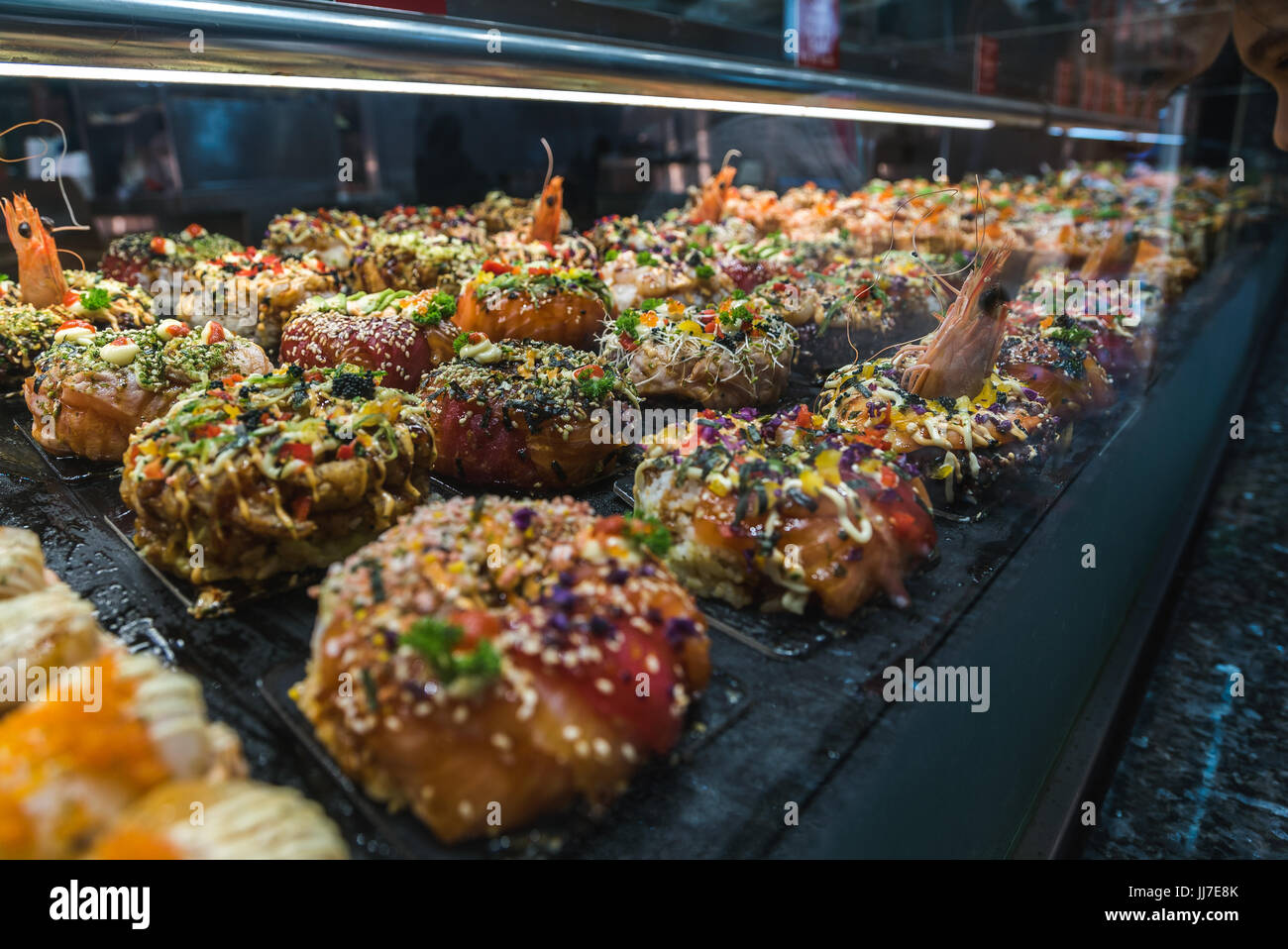 Sushi Donuts at the Sydney Fish Market Stock Photo - Alamy