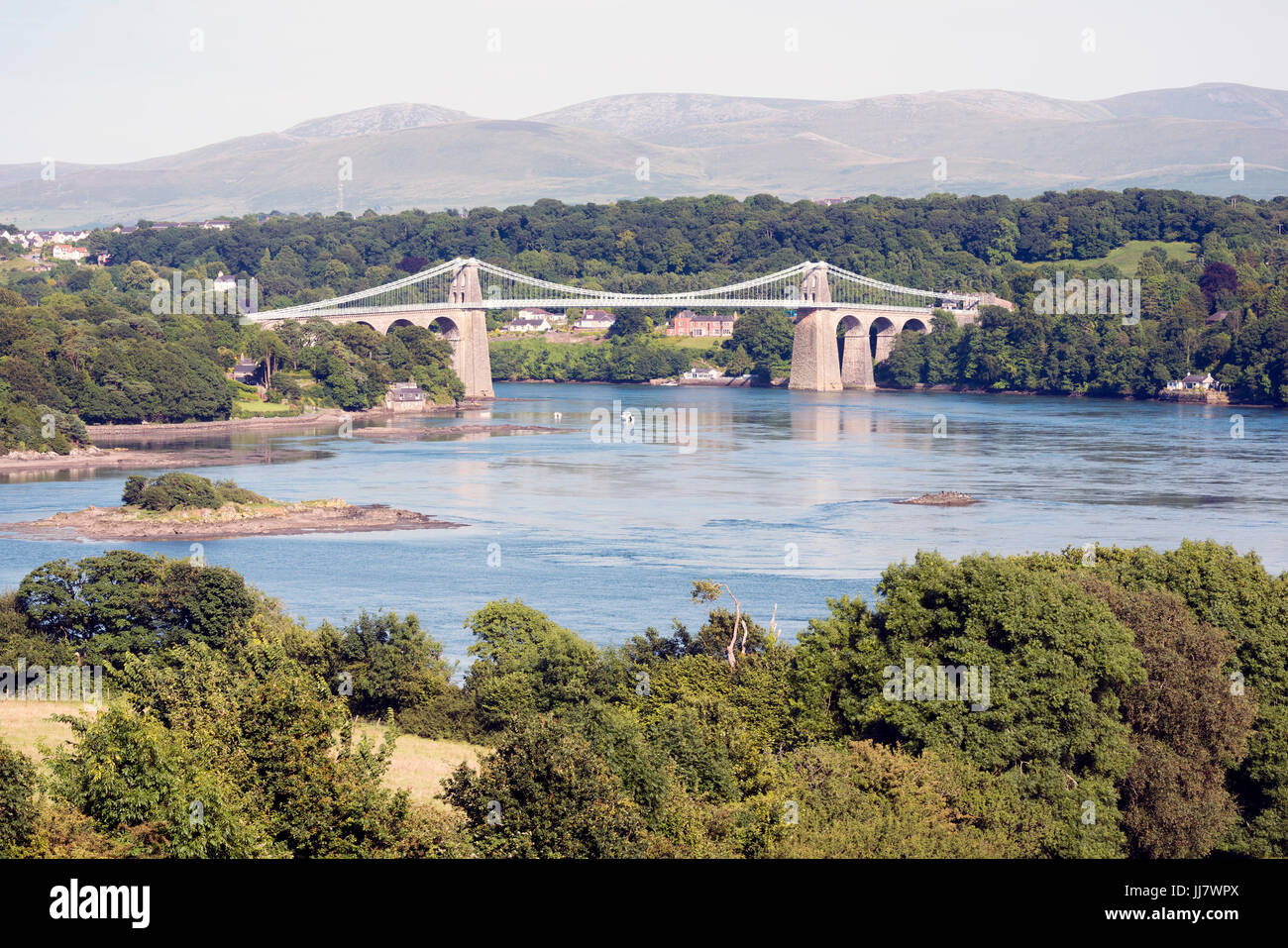 Summer landscape wales hi-res stock photography and images - Alamy