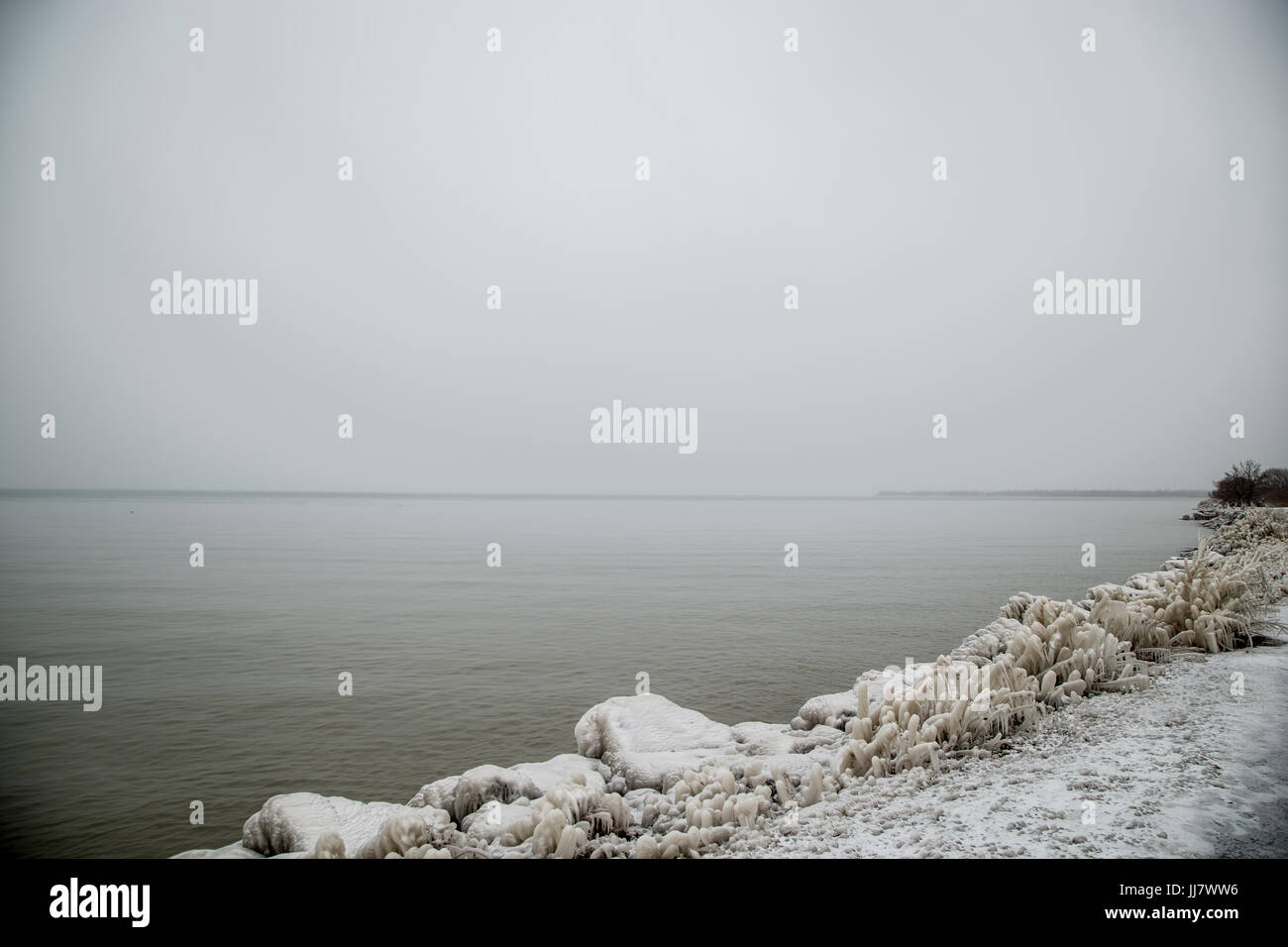 Frozen coast hi-res stock photography and images - Alamy