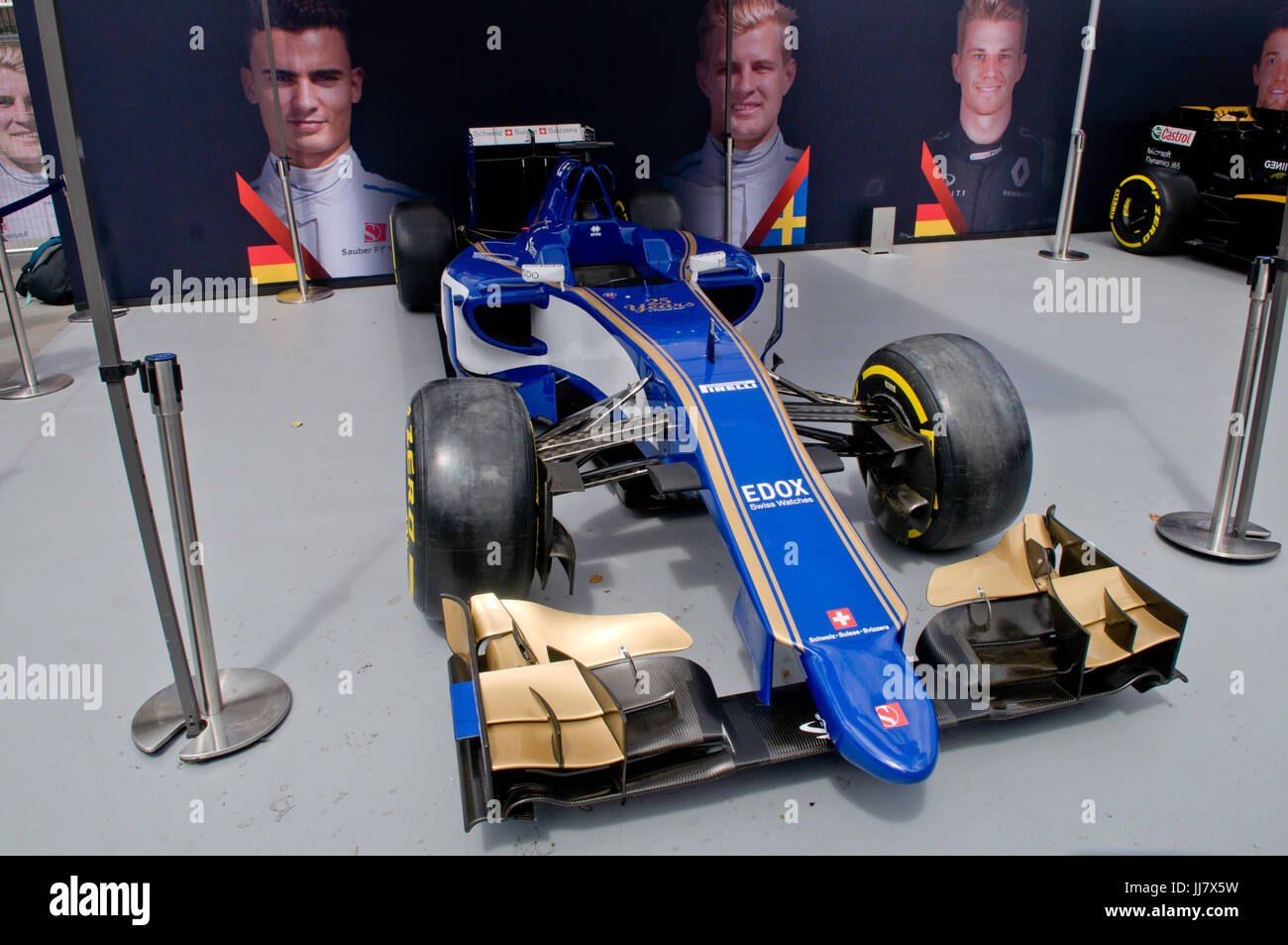 Formula 1 live london hi-res stock photography and images - Alamy