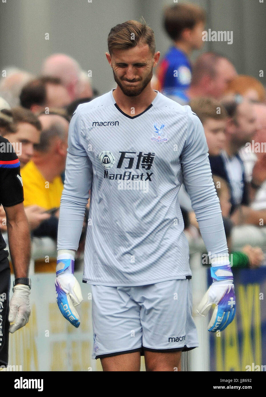 Crystal Palace's goalkeeper Kleton Perntreou Stock Photo - Alamy