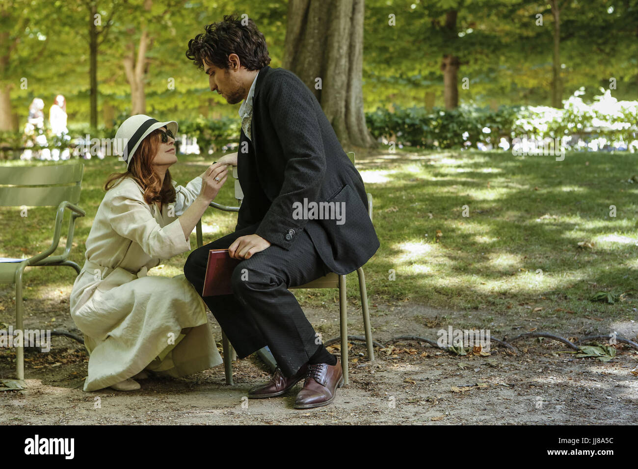 FALSE CONFESSIONS, from left: Isabelle Huppert, Louis Garrel, 2016 ...