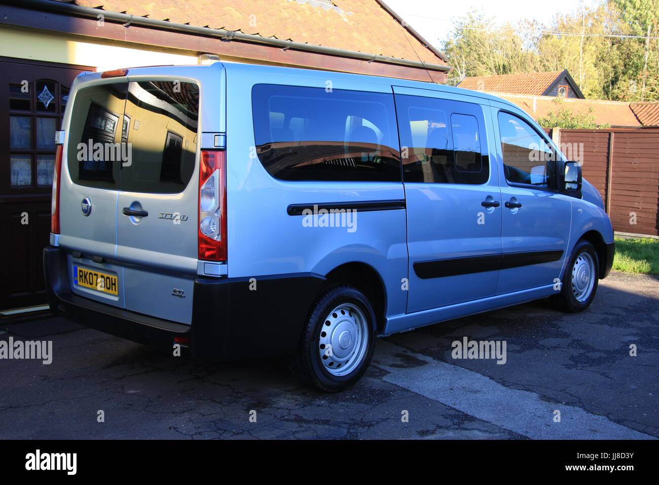 Fiat Scudo Combi LWB in blue Stock Photo - Alamy